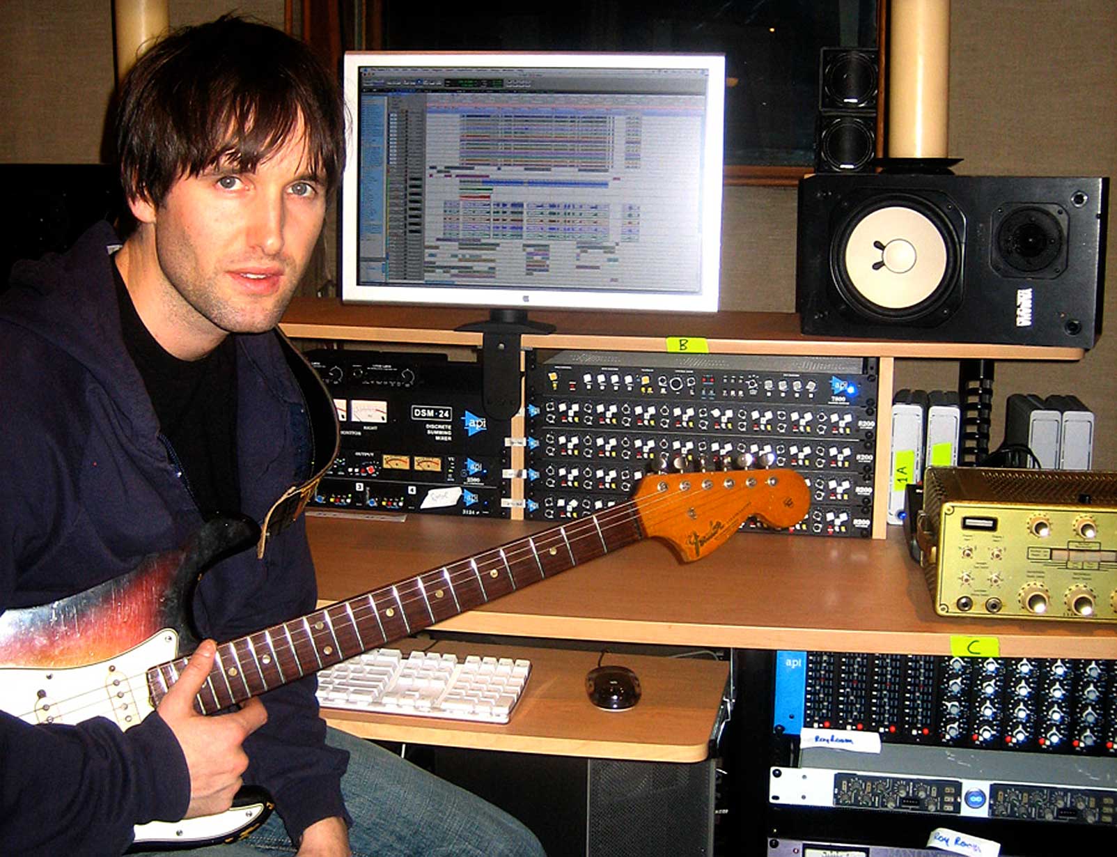 UK Rockers ASH - API: Automated Processes, Inc.